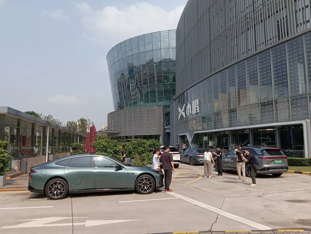 老P7车主第一次体验XNGP｜嗯，不错！